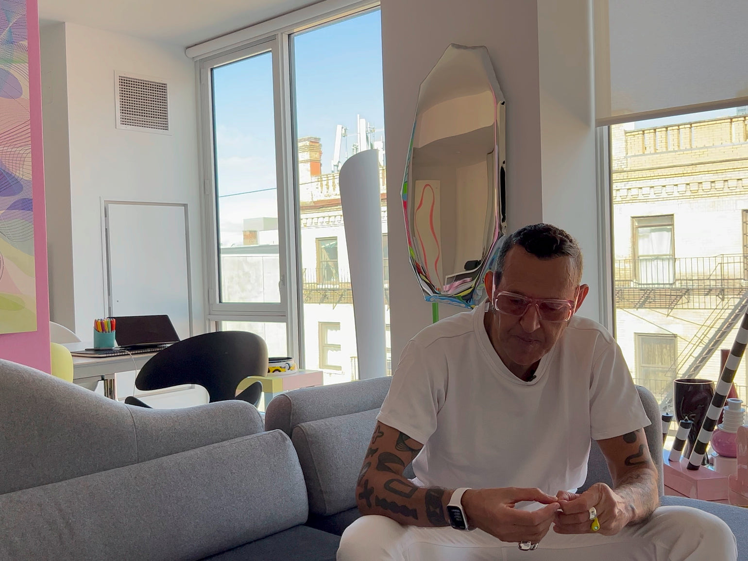 Karim Rashid Brings Iconic Flair to HOMMI Figures at HiHommi.com